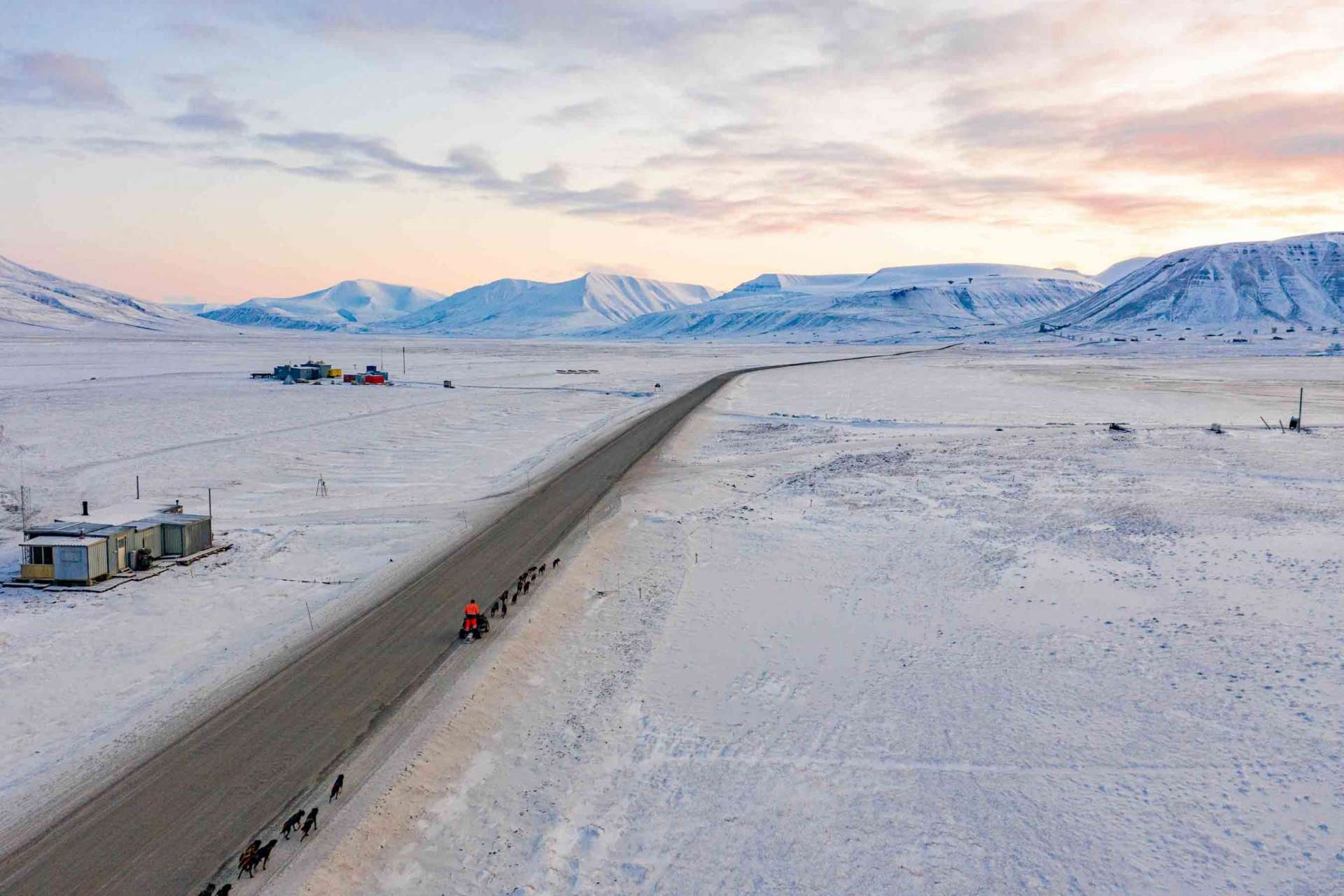 Visit Svalbard in the end of October: the blue light - Enrico Pescantini